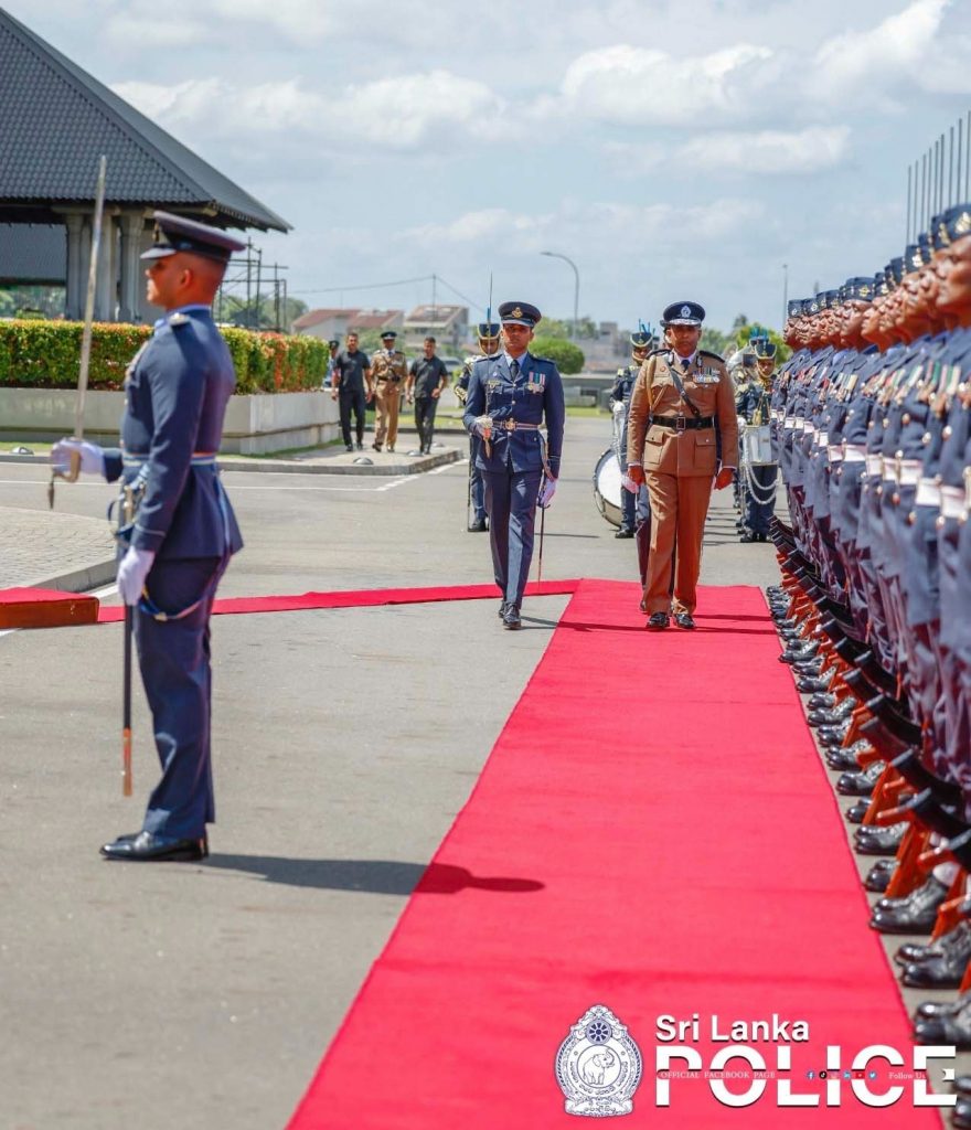 Inspector General of Police calls on Commander of Air force – SRI LANKA ...